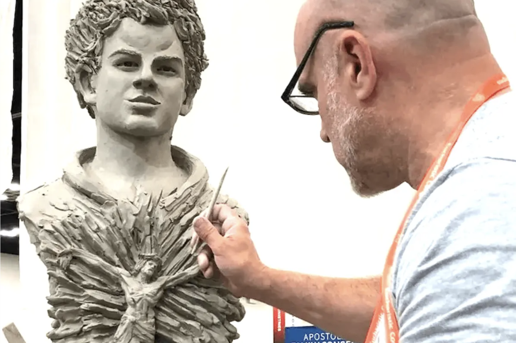 Schmalz connects Rome pilgrims through his art - Canadian Catholic News