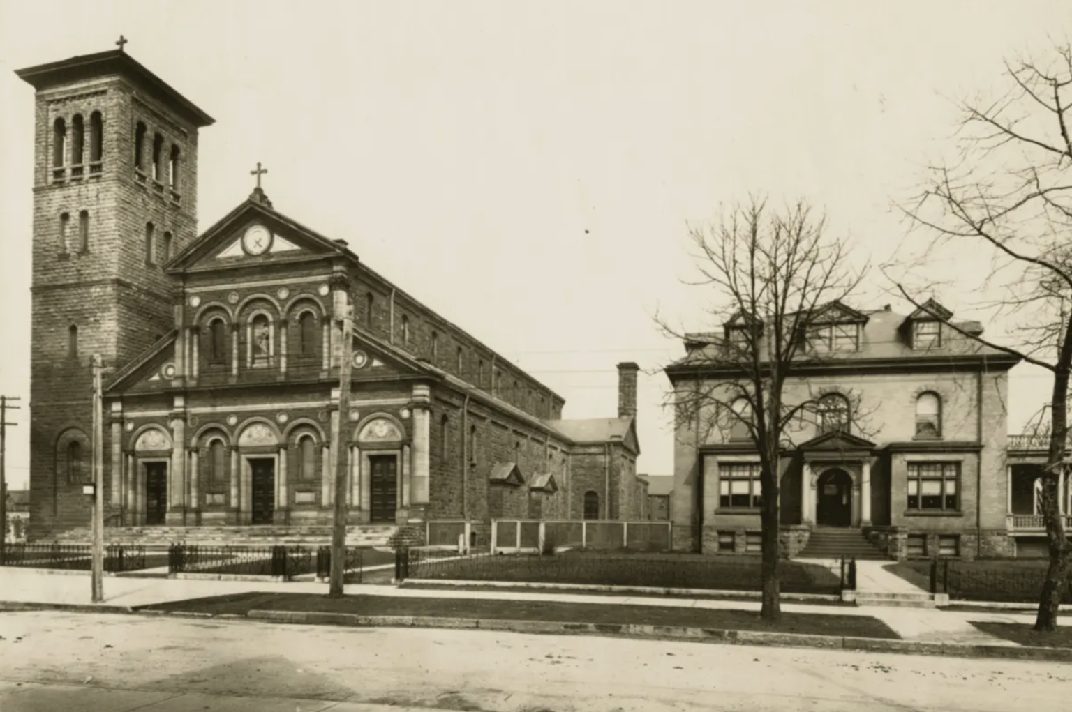 Two centuries of Christmas spirit at St. Paul’s - Canadian Catholic News