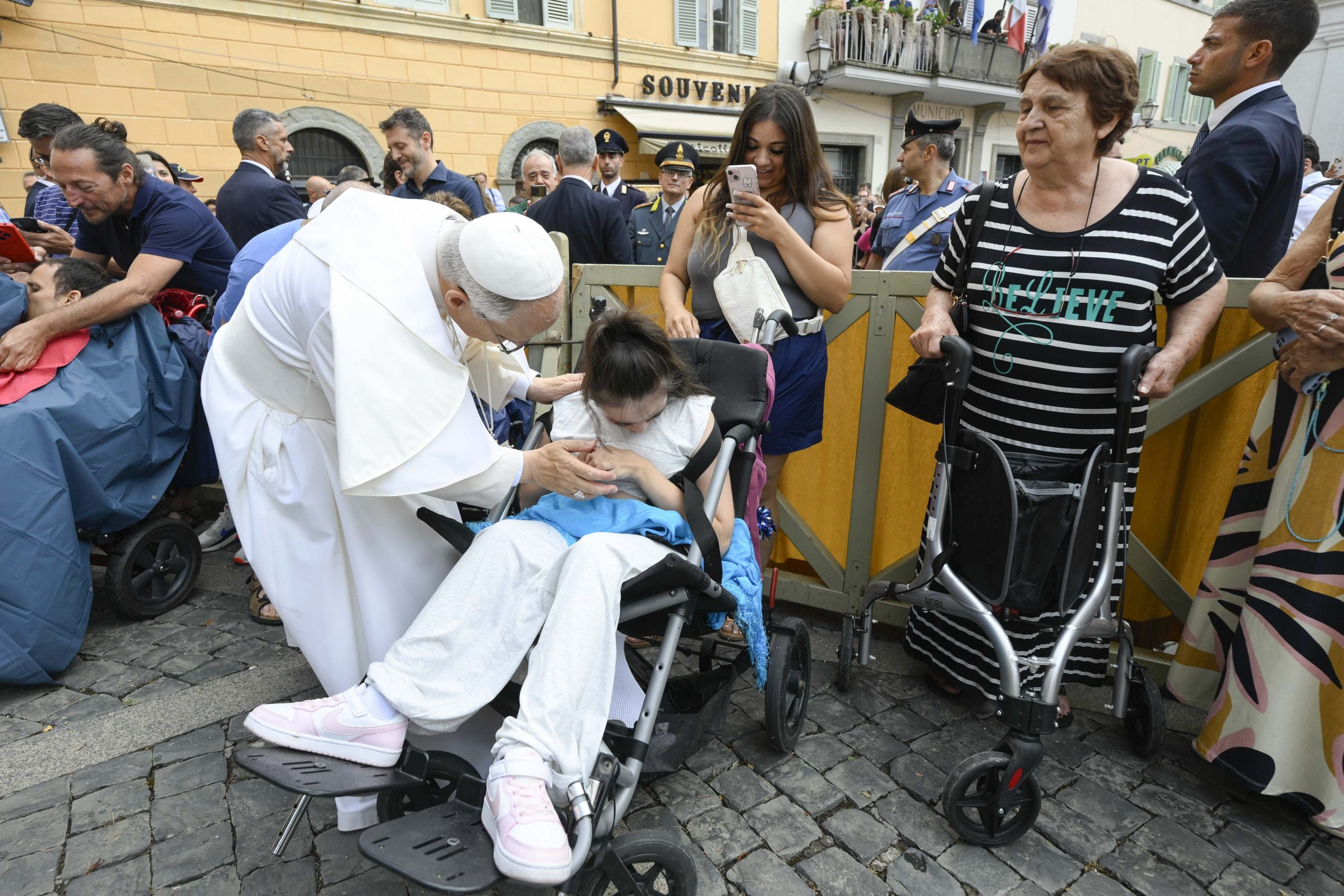 Everyone can be a good Samaritan, pope says in message for world’s sick ...
